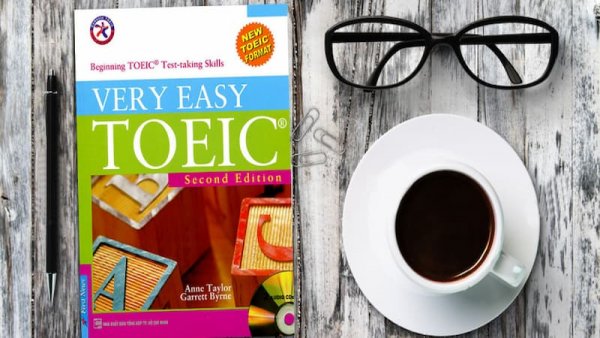Review chi tiết sách Very Easy TOEIC kèm link tải đầy đủ (PDF)